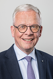 Dr. iur. Martin Neese, LL.M., M.B.L.-HSG